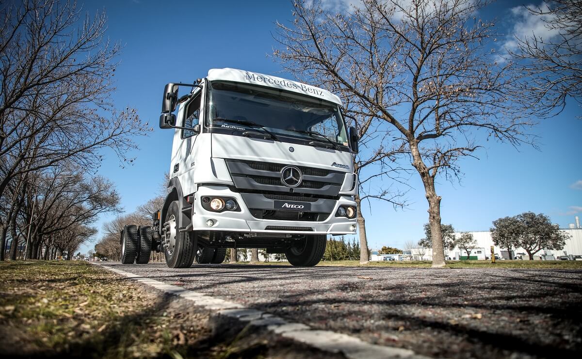 Mercedes-Benz presenta el nuevo Atego 1721 automatizado