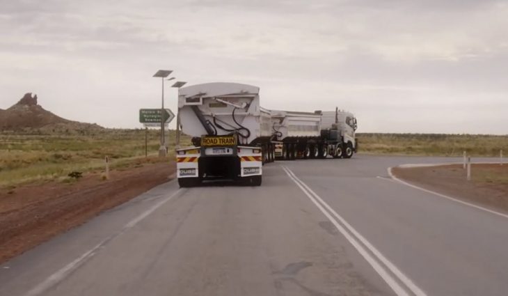 Mirá el Volvo Road Train de la abuela Maxine en Australia