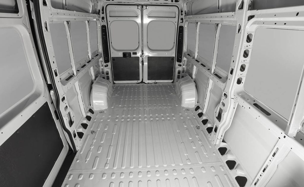Fiat lanza el Ducato 2023: qué trae de nuevo el exitoso utilitario ...