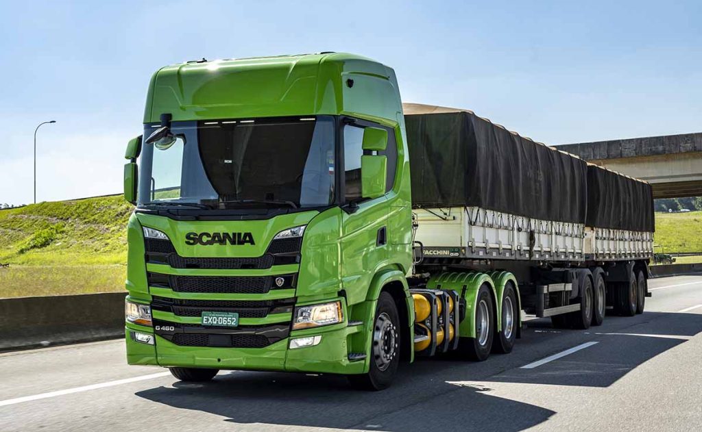 Scania presenta un nuevo camión especial a gas capaz de arrastrar hasta ...
