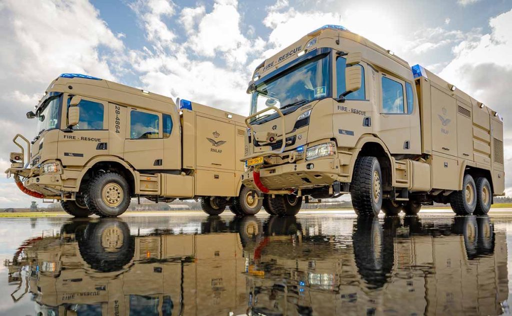 Dos súper camiones de rescate Scania 6x6 llegan al mercado