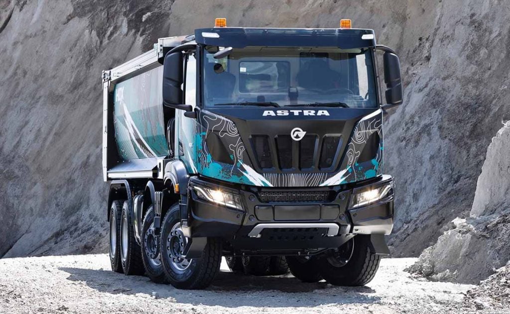 Un nuevo camión extrapesado llega al mercado: tracción 8x6 y 60 ...