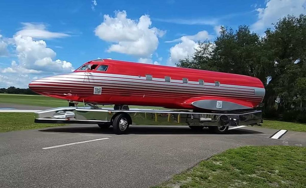Compran el jet privado de Elvis Presley en una subasta y lo convierten ...