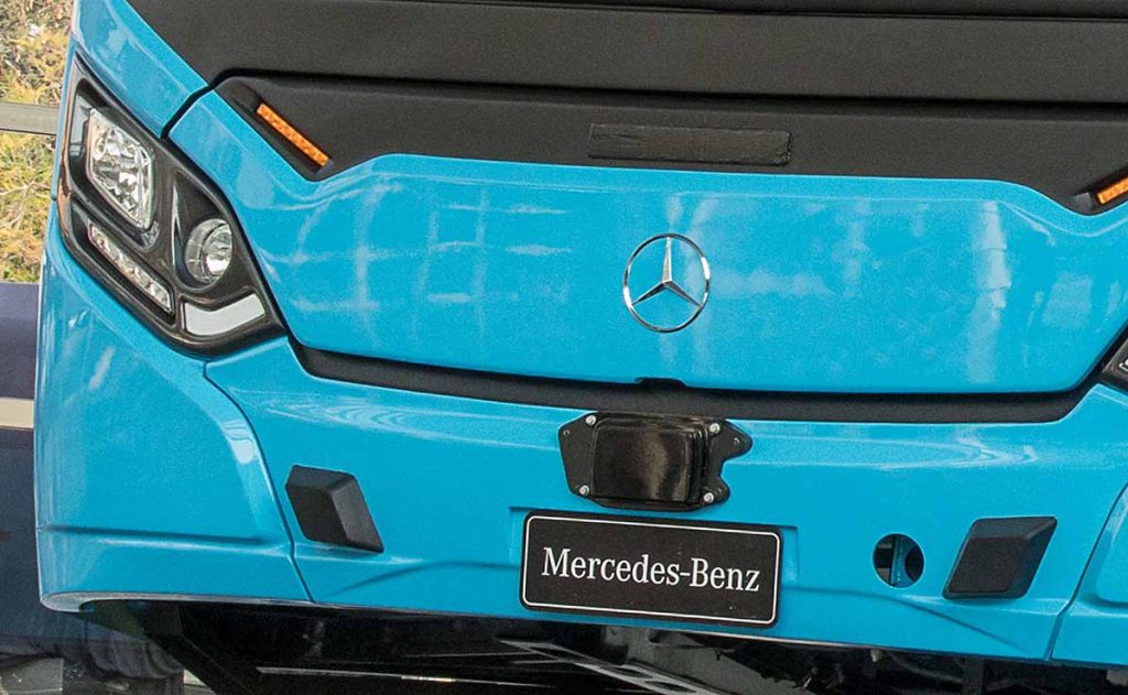 Mercedes-Benz presentó su primer modelo eléctrico producido en serie en ...