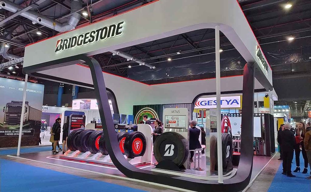 Bridgestone presenta el R249S, su nuevo neumático direccional para ...
